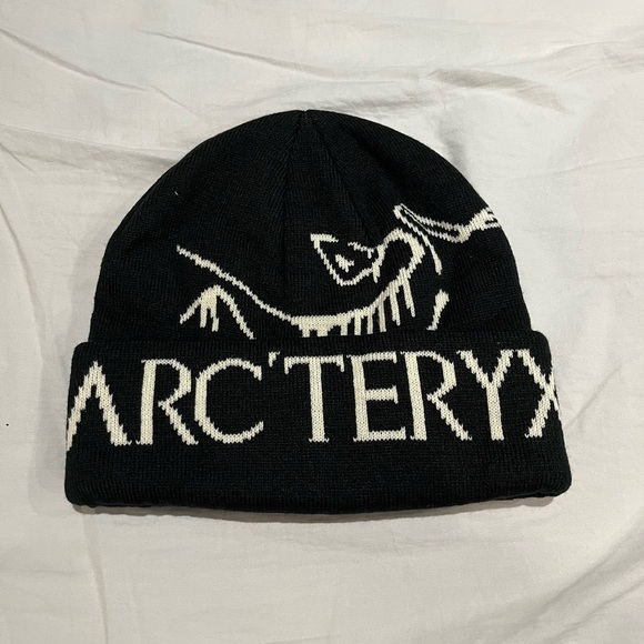 Arc'teryx | Accessories | Arcteryx Beanie Hat | Poshmark